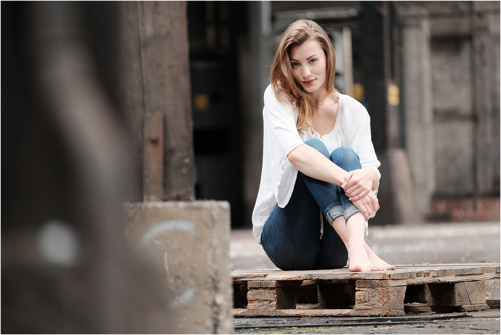 Alles paletti... Foto & Bild | indoor, lost places, portrait Bilder auf ...