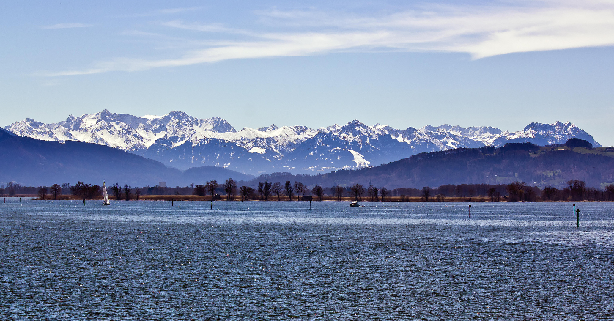 Alpenblick am Bodensee Foto & Bild | landschaft, bach, fluss & see ...