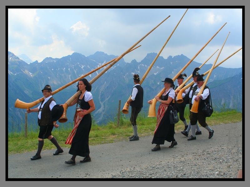 Alphorn Foto & Bild | anfängerecke - nachgefragt, berge, alphorn Bilder ...