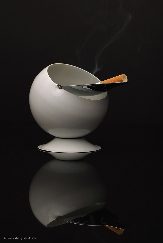 Alt aber noch zu gebrauchen ;o} Foto & Bild | stillleben, tabak, motive ...