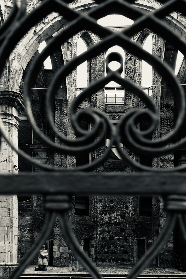 Alt St. Alban Foto & Bild | köln, mahnmal, trümmer Bilder auf fotocommunity