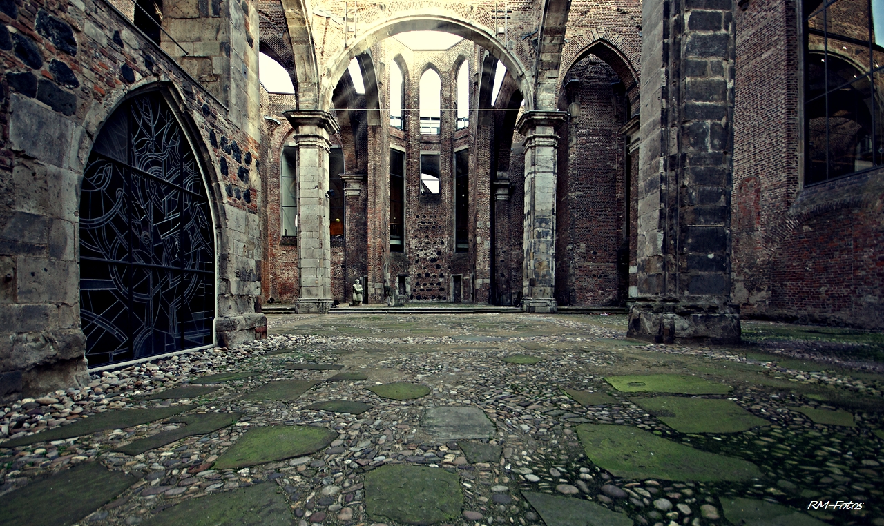 Alt St. Alban Foto & Bild | architektur, sakralbauten, sakralbauruinen ...