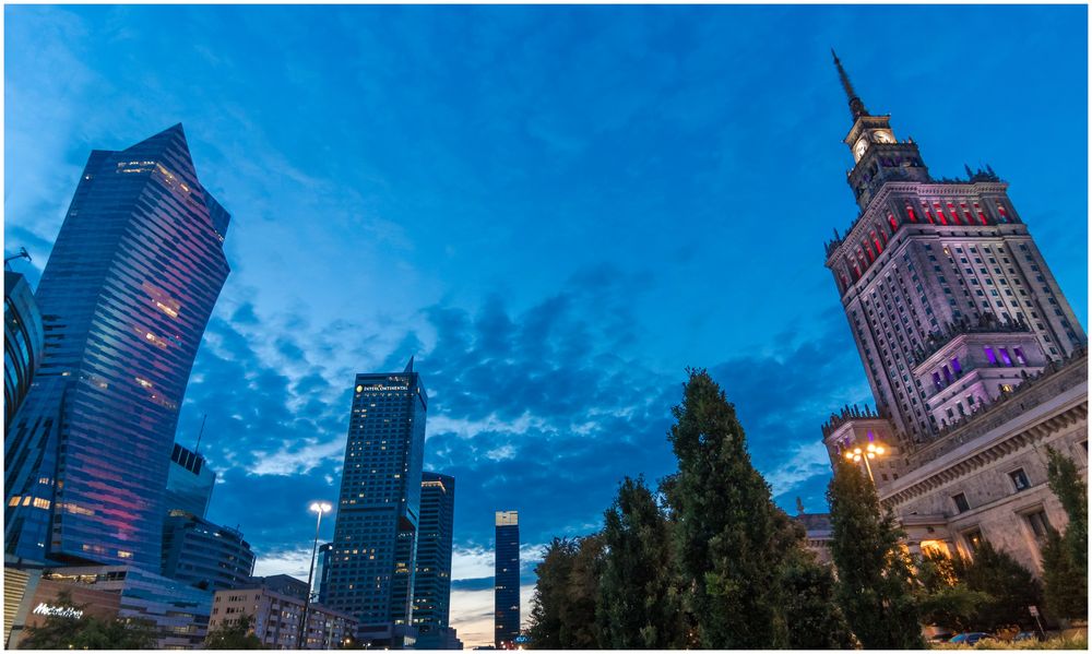 Alt und Modern - in Verneigung voreinander Foto & Bild | architektur ...