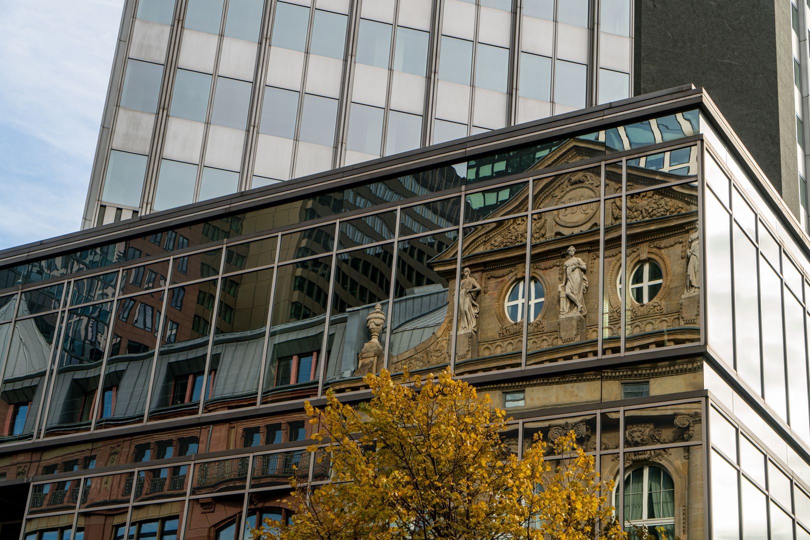 Alt und Neu Foto & Bild | architektur, stadtlandschaft, historisches ...