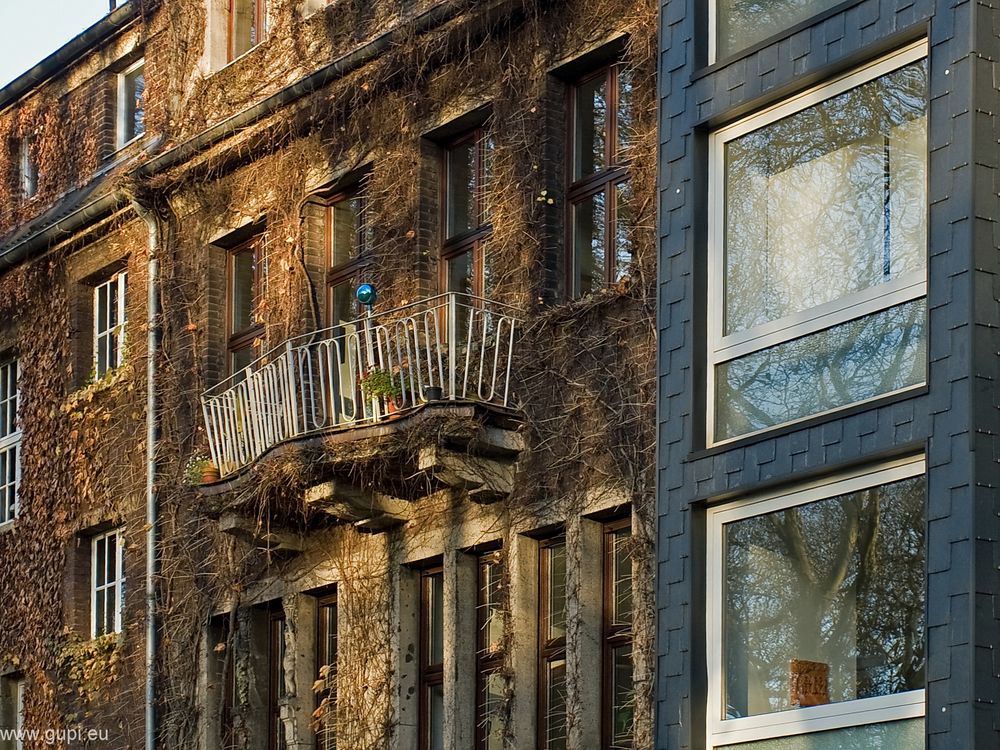 Alt vs. neu Foto & Bild | architektur, profanbauten, mehrfamilienhäuser ...