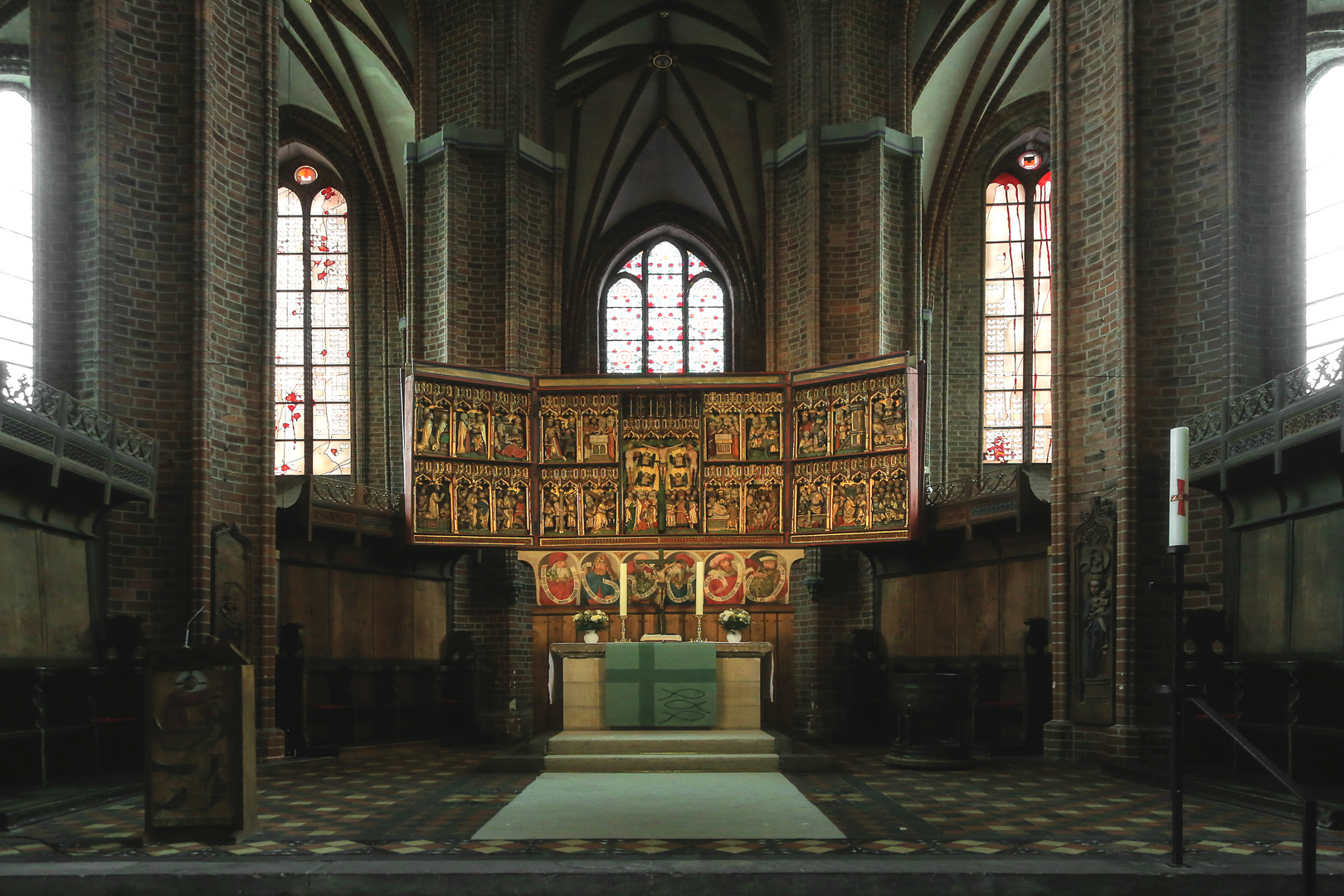 Altar, St. Nikolai, Lüneburg Foto & Bild | architektur, sakralbauten, innenansichten kirchen ...
