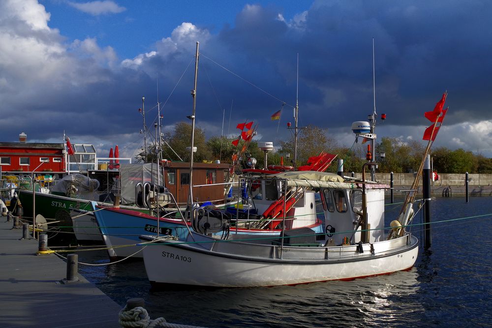 alte Fischerboote Foto & Bild | architektur, schiffe und seewege ...