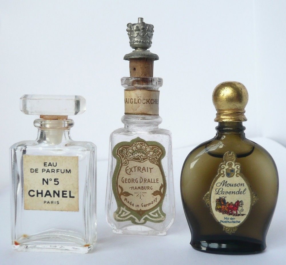 Alte Flakons Foto & Bild | stillleben, sammlungen, antiquitäten Bilder ...