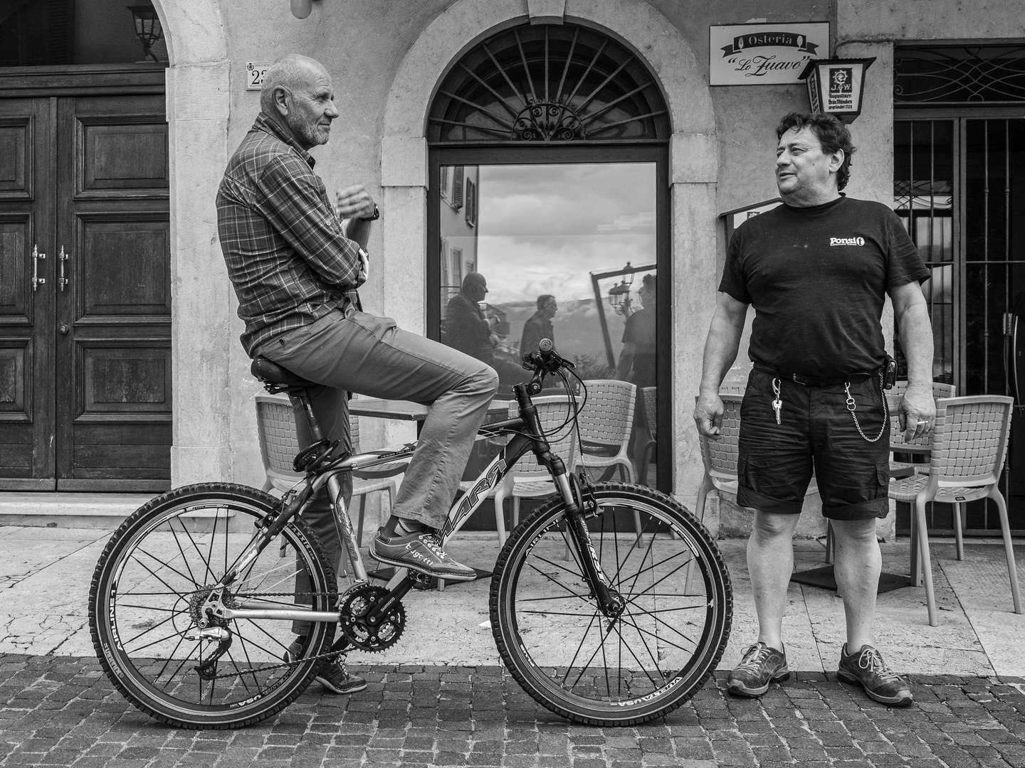 Alte Freunde Foto & Bild | streetfotografie mit menschen, projekte, fotokunst Bilder auf ...