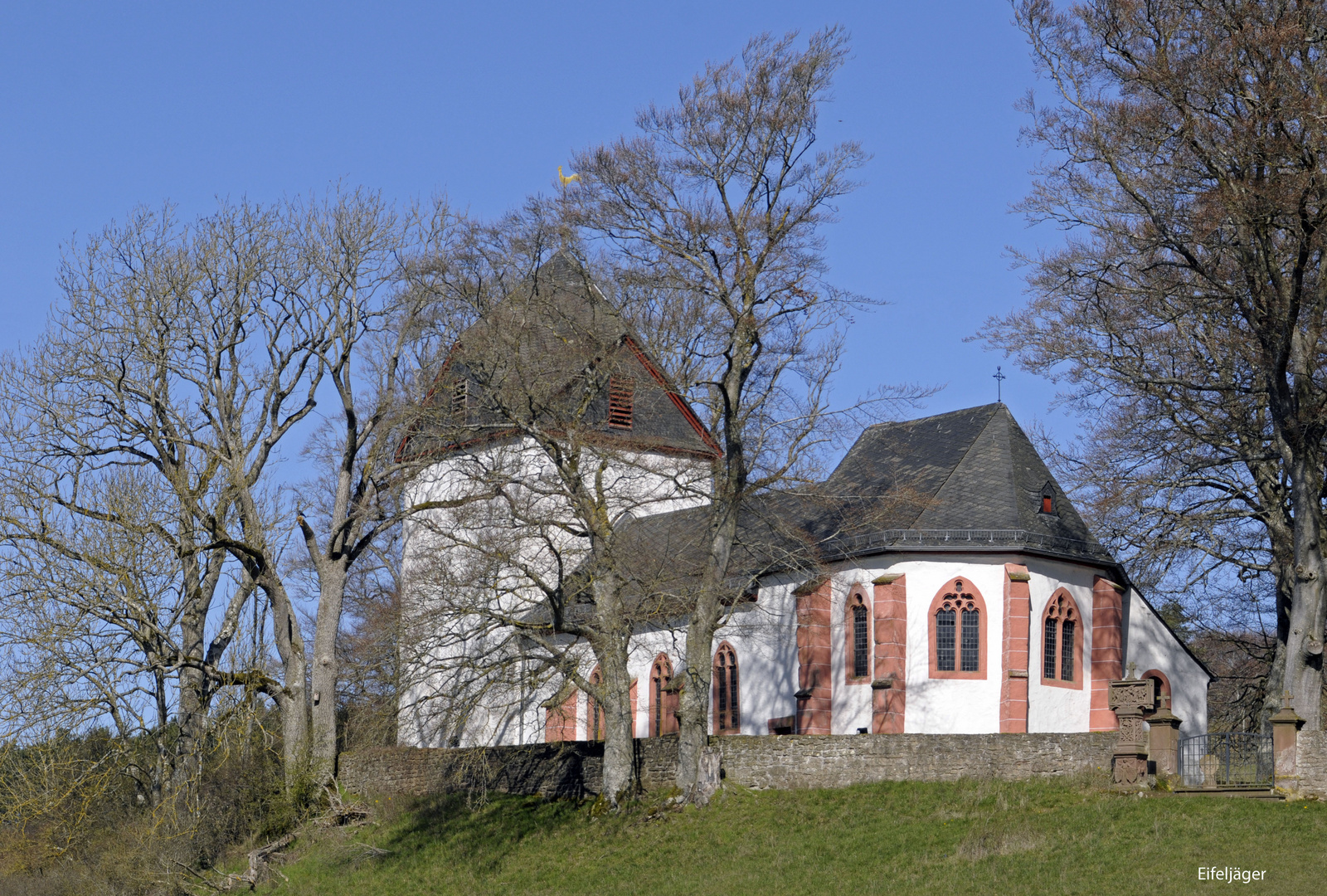 ALTE KIRCHE Foto & Bild | architektur, sakralbauten, außenansichten von ...