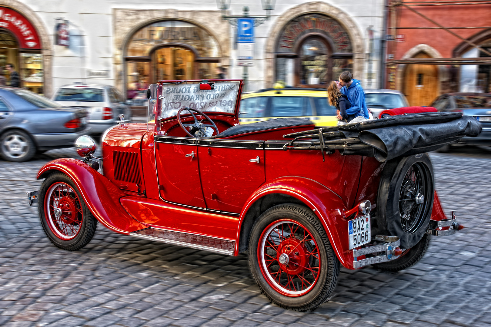 Alte Liebe Und Neue Liebe Foto And Bild Oldtimer Outdoor Paar Bilder Auf Fotocommunity