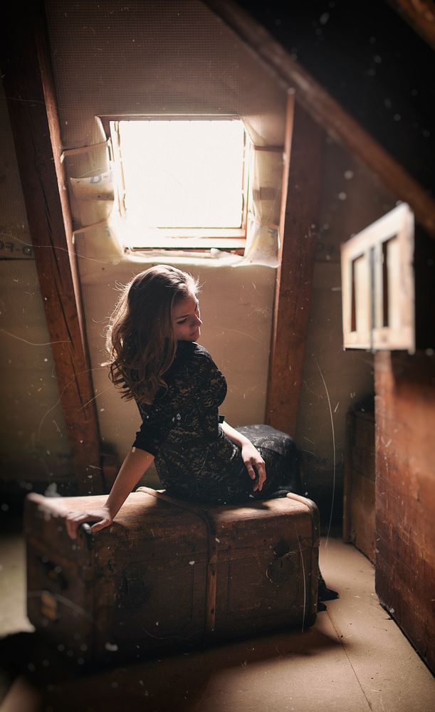 alte Zeiten ! Foto & Bild | photography, fenster, woman Bilder auf ...