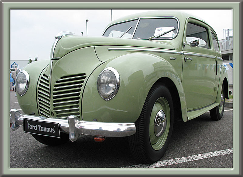 Alter Ford Taunus (aus der Reihe "grün") Foto & Bild | autos ...