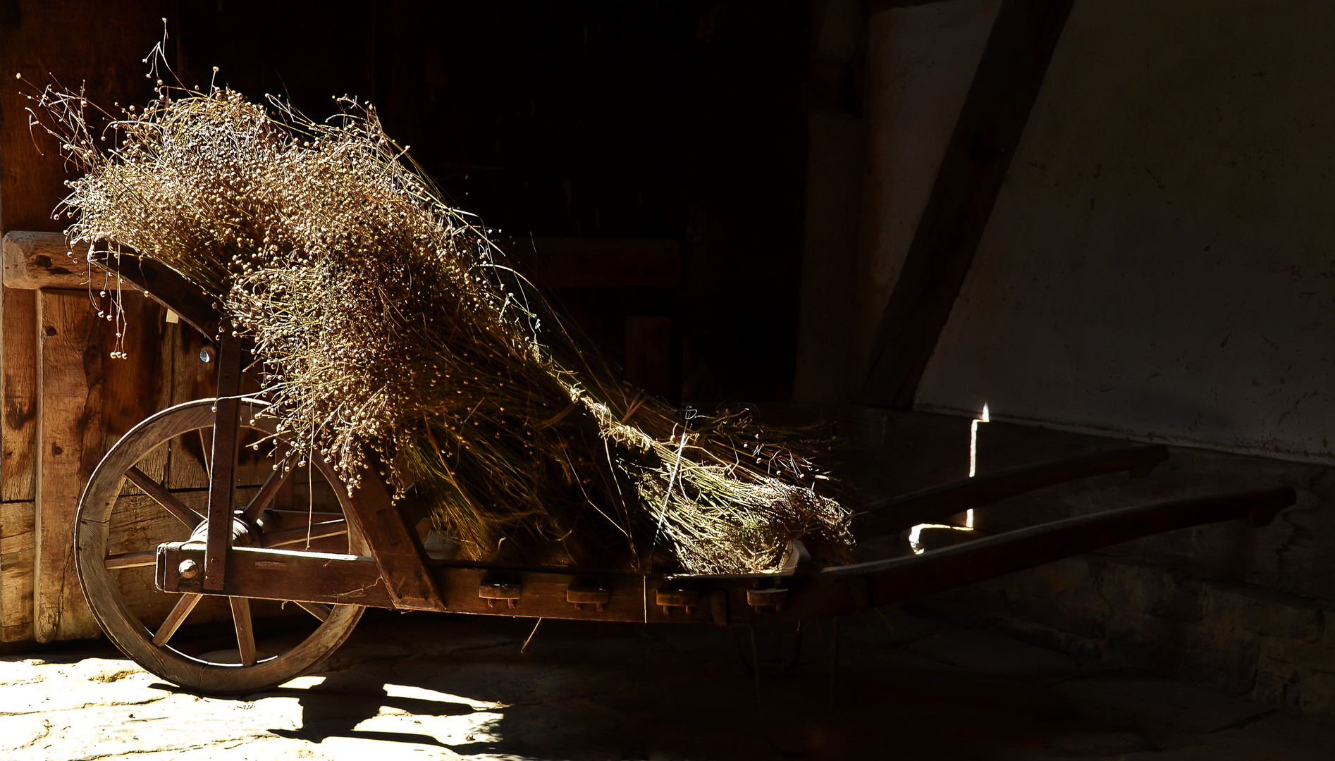 Alter-Karren Foto & Bild | stillleben, kultur, fahrzeuge Bilder auf ...