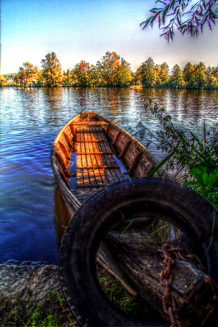 Altes Holz-Kanu auf der Altmühl Foto & Bild | deutschland, europe ...