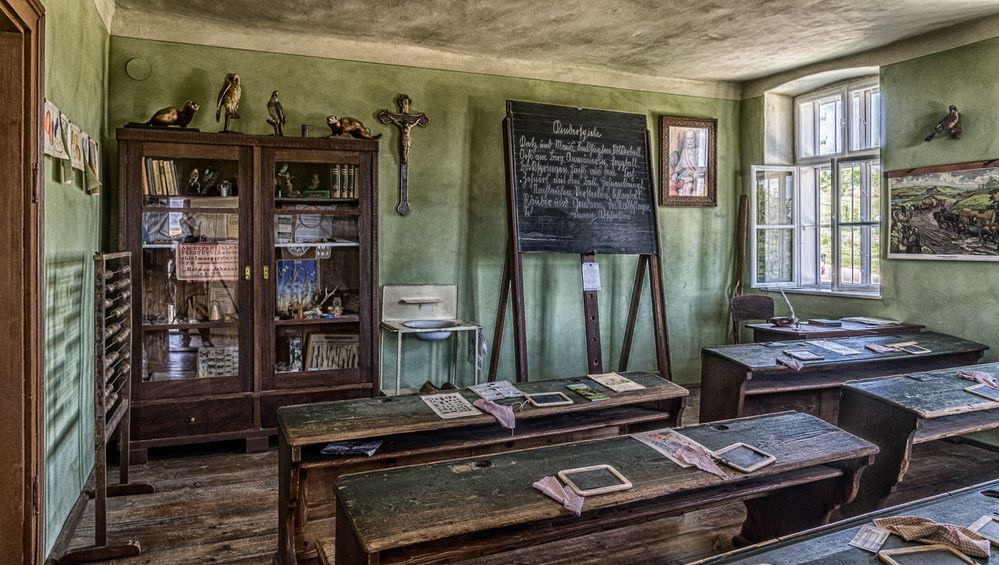 Altes Schulzimmer Foto & Bild | kinder, kinder im schulalter ...