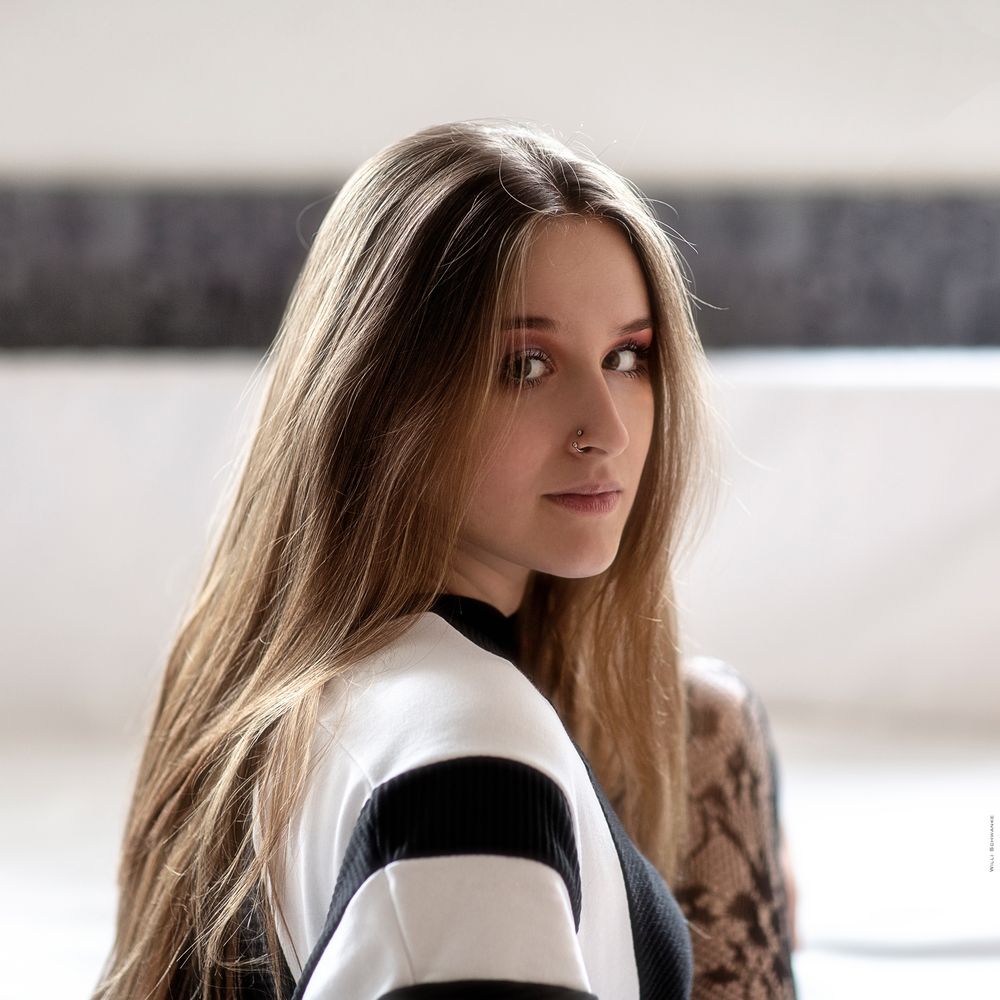 Alysha 3158e1 Foto And Bild People Indoor Portrait Bilder Auf