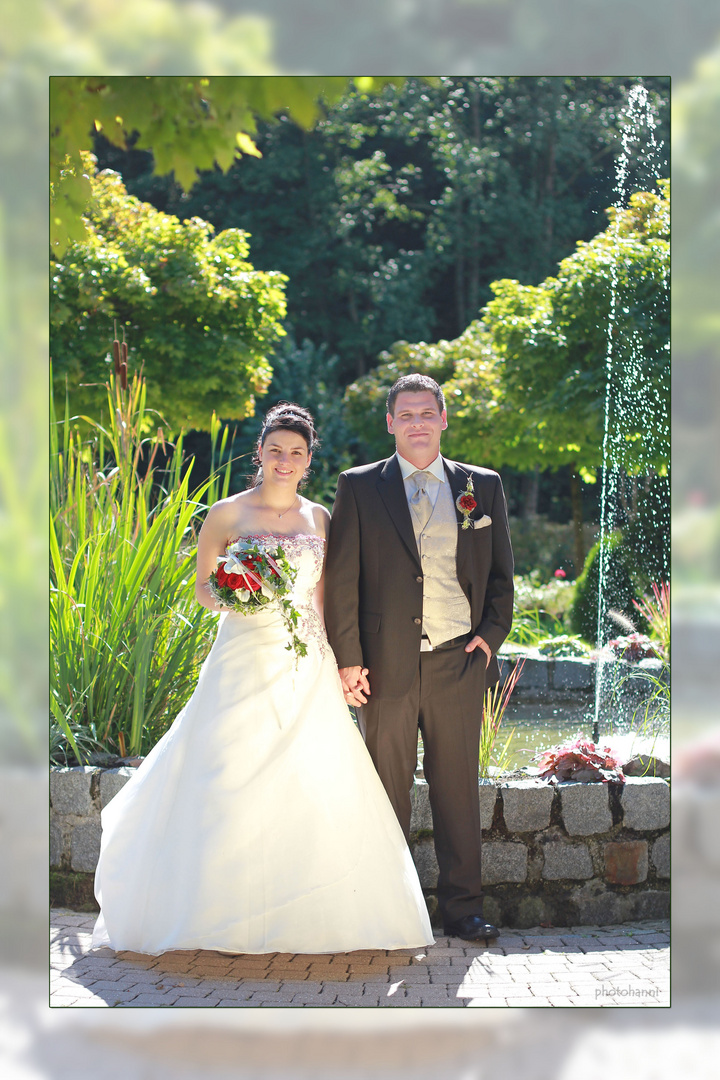 am Brunnen Foto & Bild | hochzeit, menschen, brautpaar Bilder auf fotocommunity