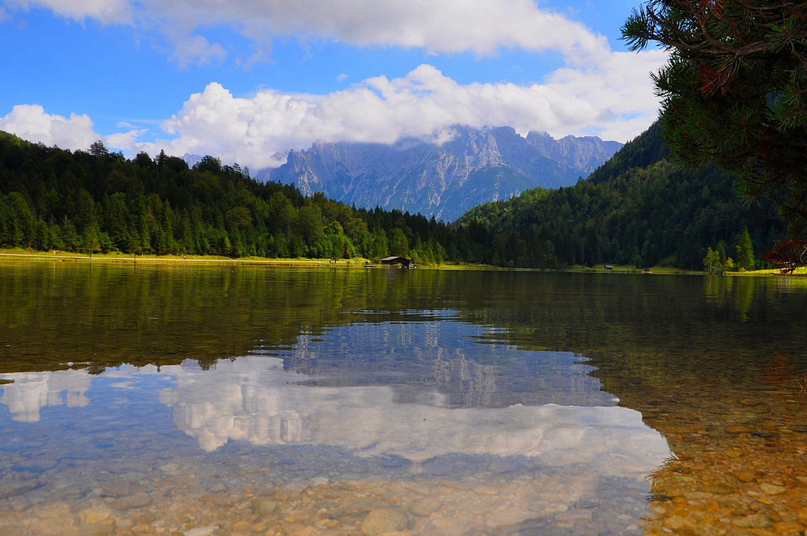 Am Ferchensee Foto & Bild | landschaft, berge, bergseen Bilder auf ...