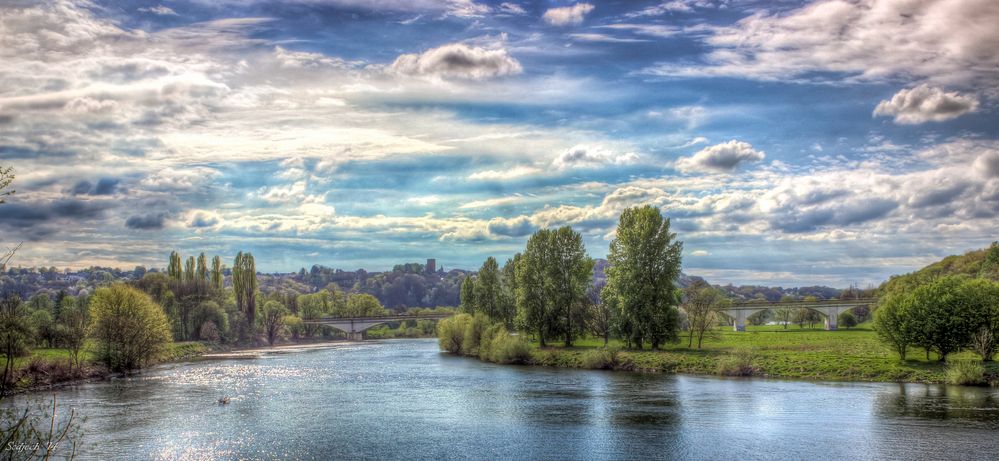 Am Flussufer Foto & Bild | landschaft, bach, fluss & see, see, teich ...