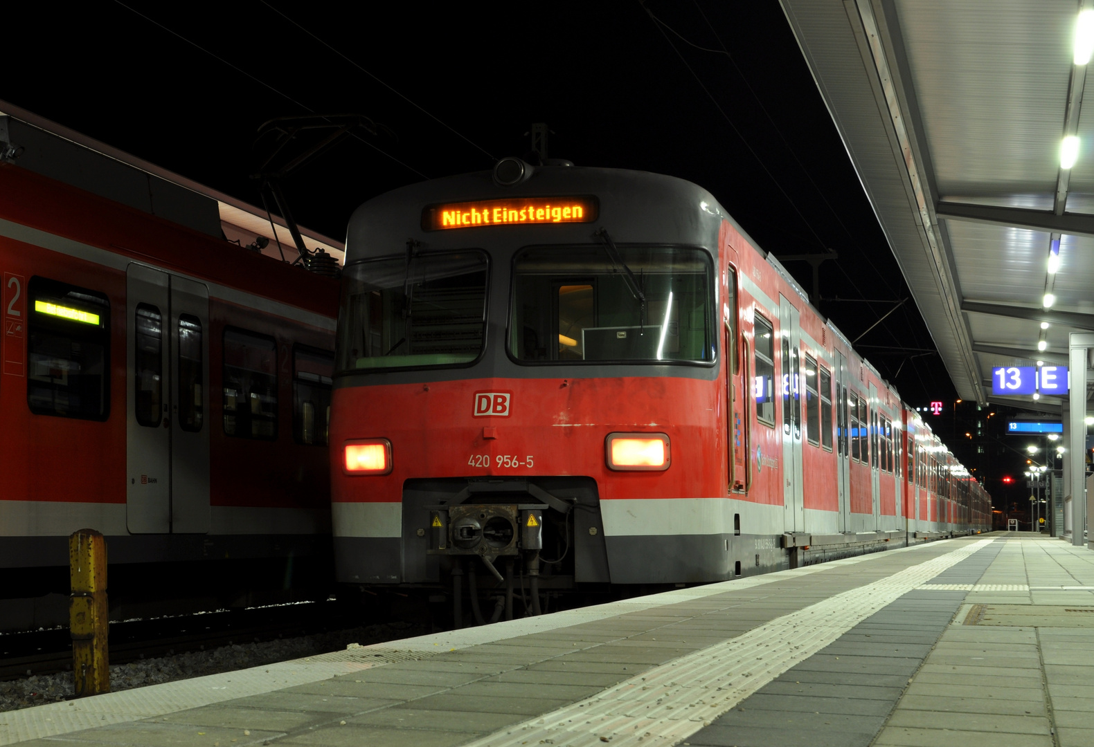 Am Gleis 13 ... Foto & Bild | s-bahn, eisenbahn, verkehr & fahrzeuge ...