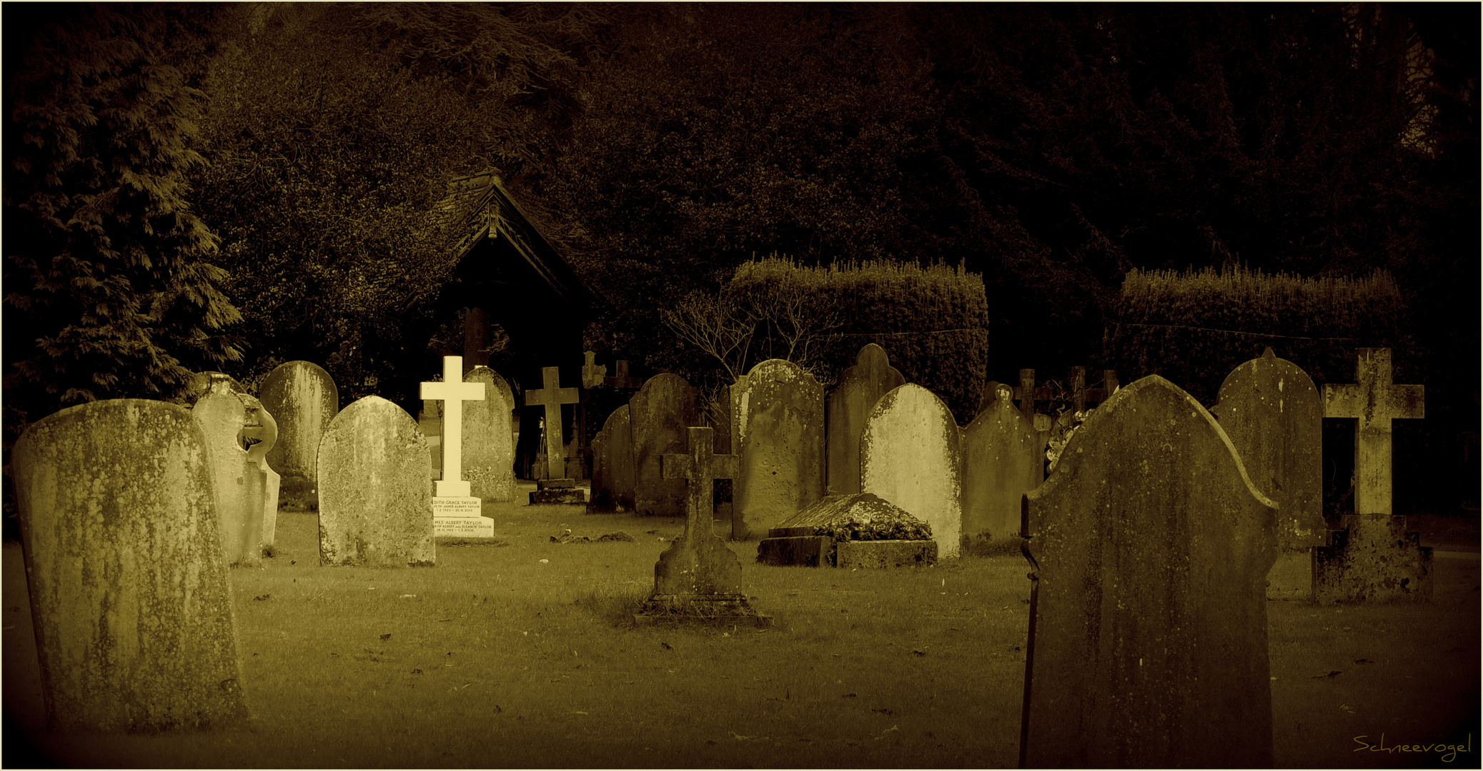 Am Grabe Foto & Bild | mystische orte, specials, engel Bilder auf ...