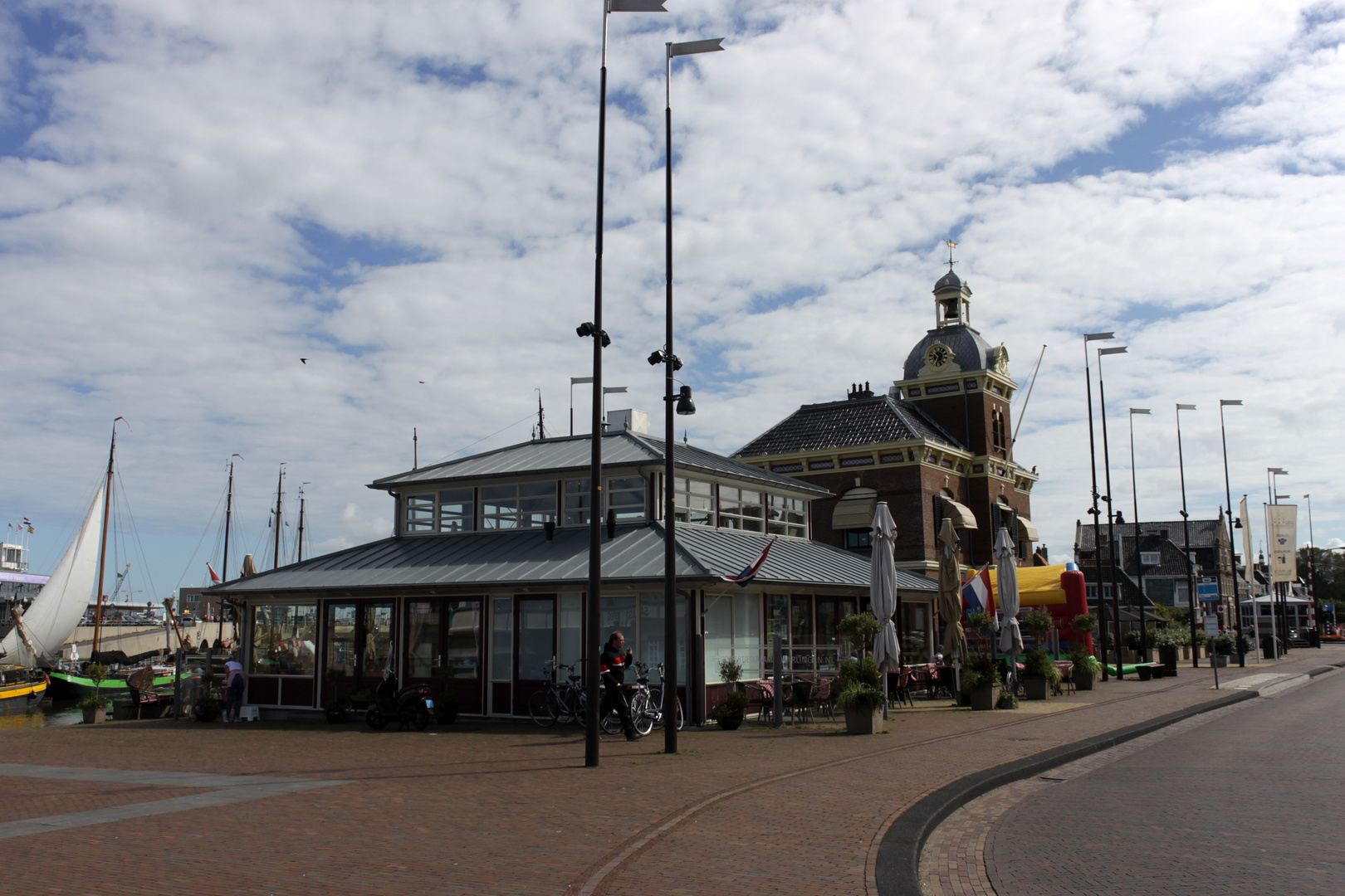 Am Hafen Foto & Bild | architektur, europe, benelux Bilder auf ...