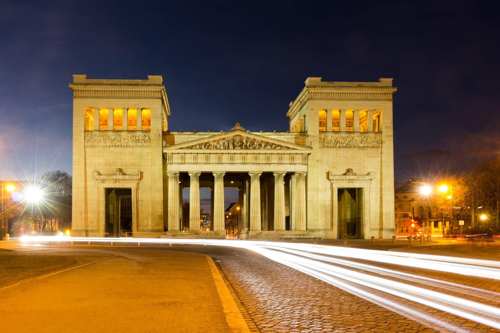 Am Königsplatz in München Foto & Bild | deutschland, europe, bayern ...
