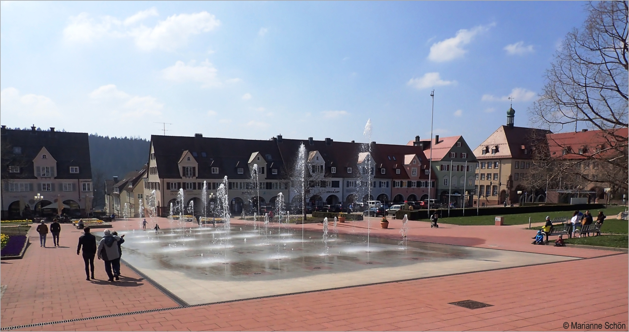 Am Marktplatz von Freudenstadt... Foto & Bild | spezial, wasser, april ...