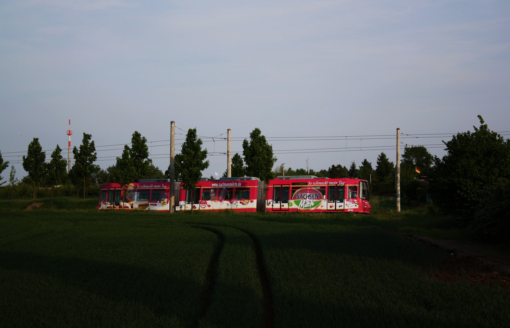 Am Stadtrand Foto & Bild | bus & nahverkehr, straßenbahnen, verkehr ...
