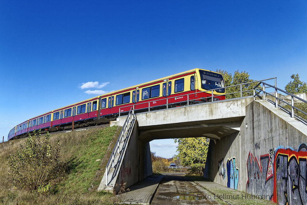 AM STADTRAND Foto & Bild | world, brandenburg, brücke Bilder auf ...