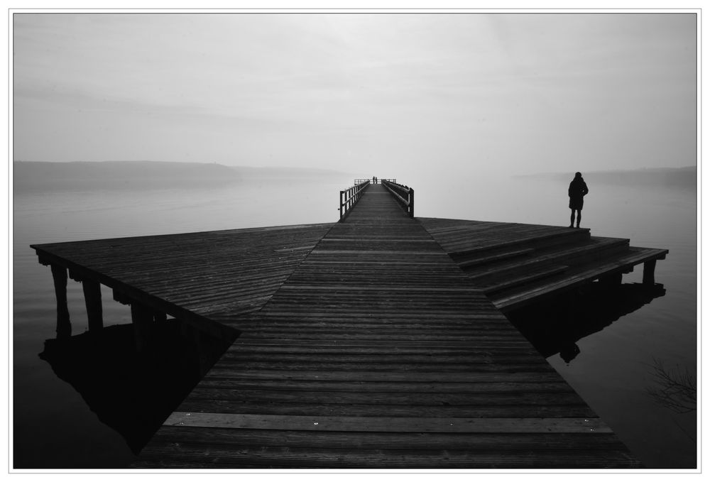 Am Steg Foto & Bild | landschaft, streetfotografie mit menschen, bach ...