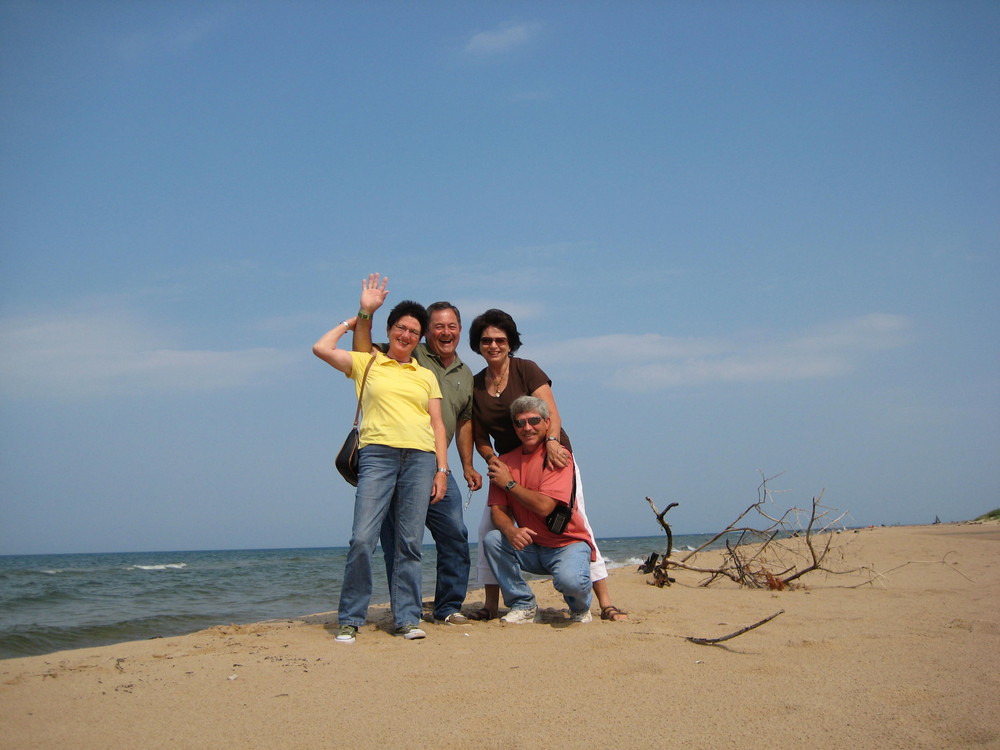 Am Strand Foto & Bild | erwachsene, menschen in der freizeit, menschen ...
