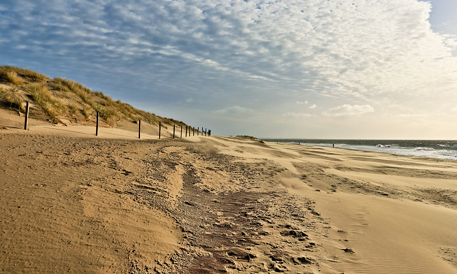 Am Strand Foto & Bild | europe, benelux, landschaft Bilder auf ...