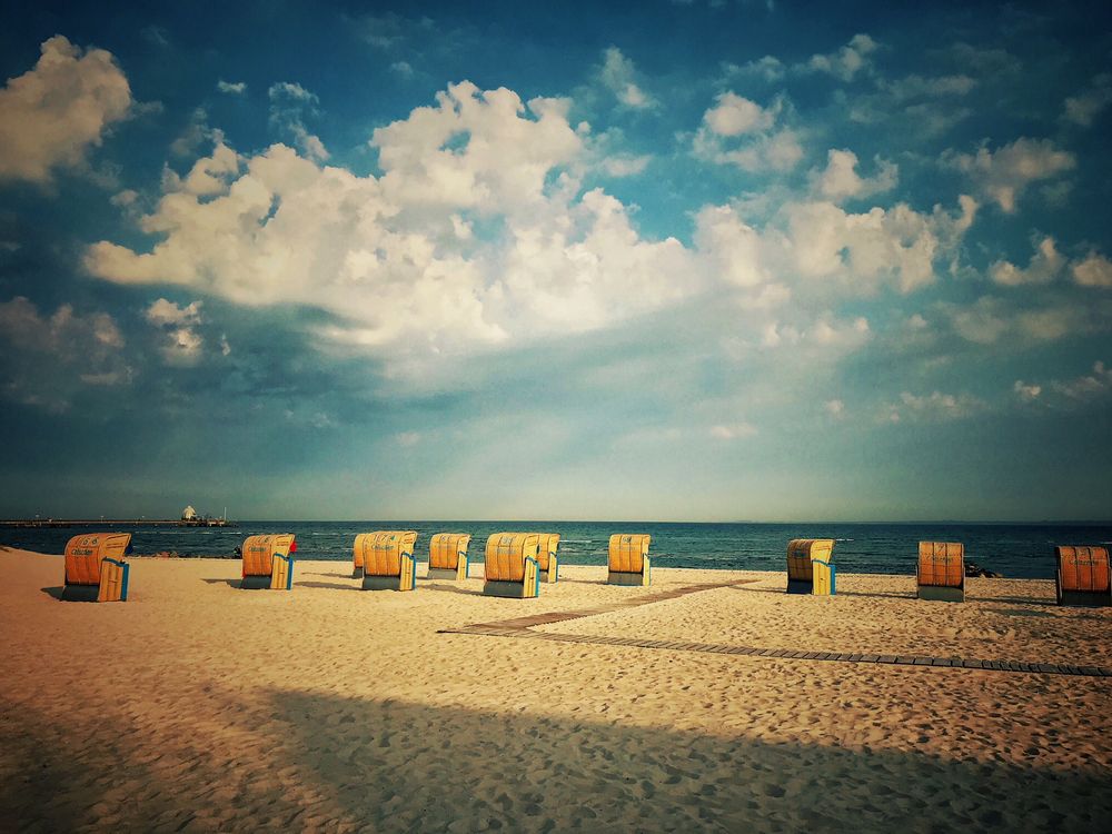 Am Strand Foto & Bild | urlaub, world, blau Bilder auf fotocommunity
