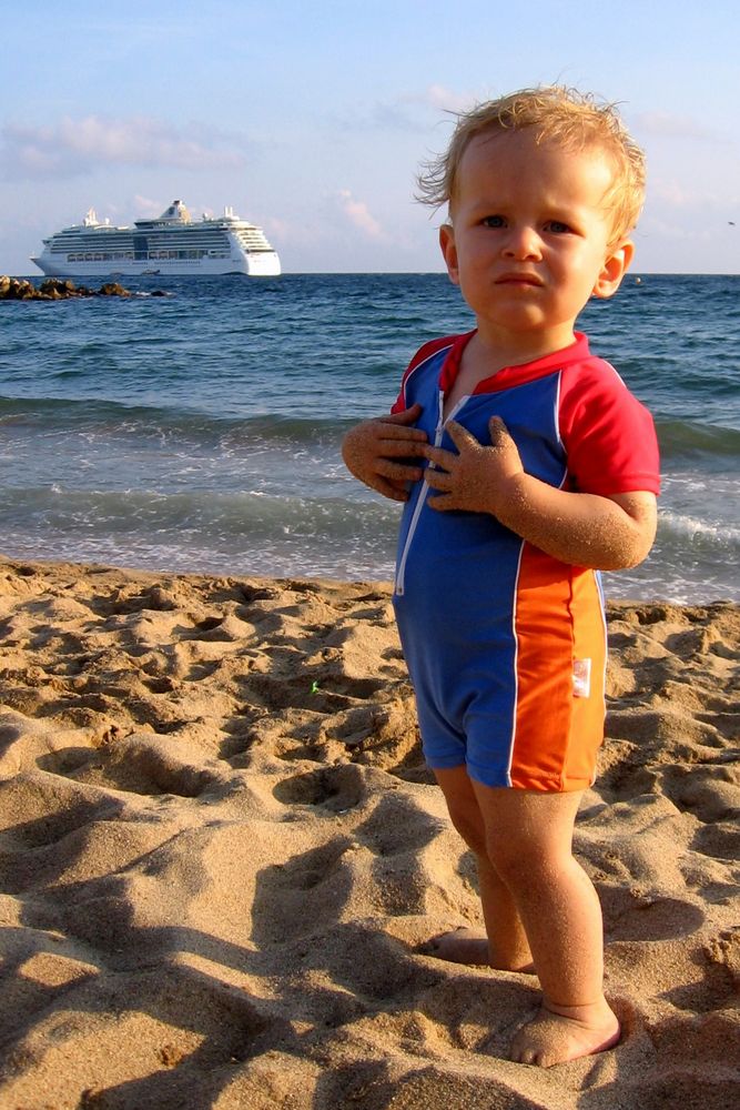 Am Strand Foto & Bild | kinder, kinder ab 2, strand Bilder auf ...