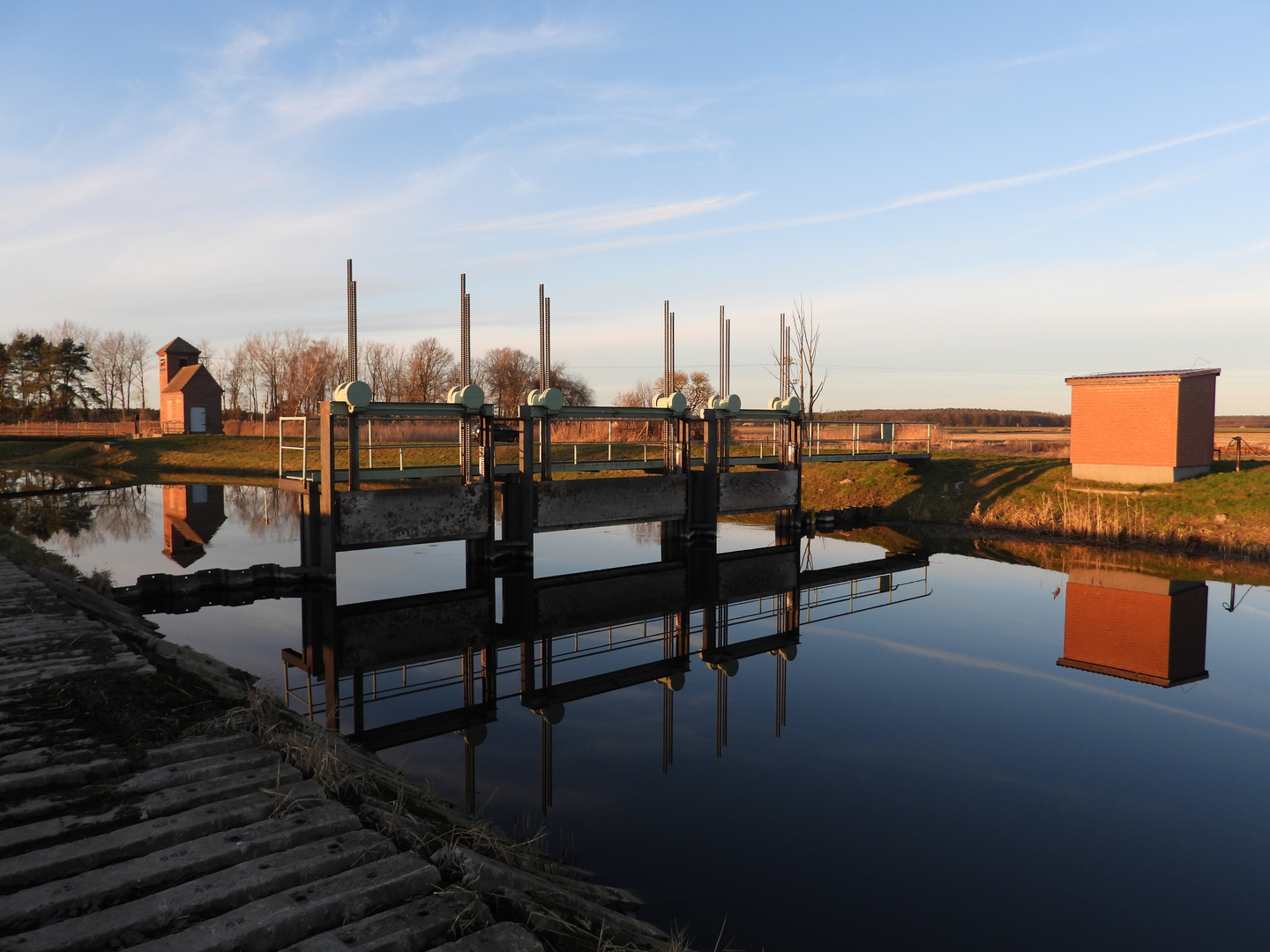 am Wehr Foto & Bild | motive Bilder auf fotocommunity