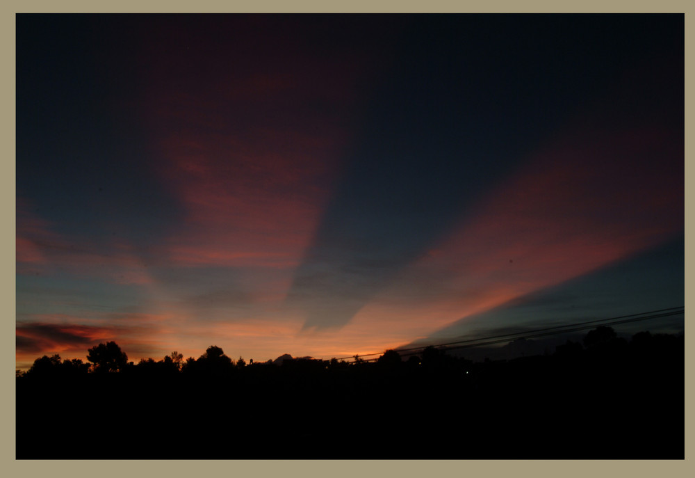 Amanece Imagen & Foto | cielo y universo, naturaleza Fotos de fotocommunity