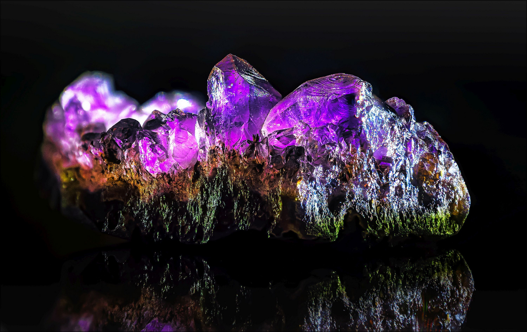 Amethyst-Druse Bruchstück Foto & Bild | Bilder auf fotocommunity