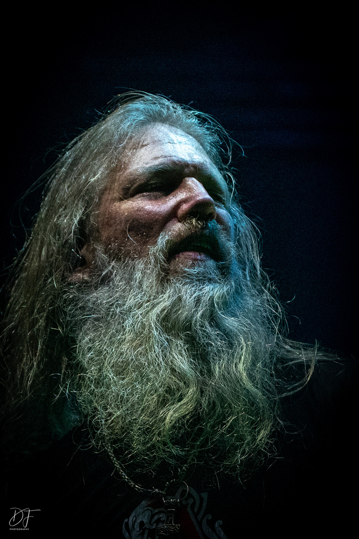 AMON AMARTH - Johan Hegg Foto & Bild | szene, heavy metal, konzert ...