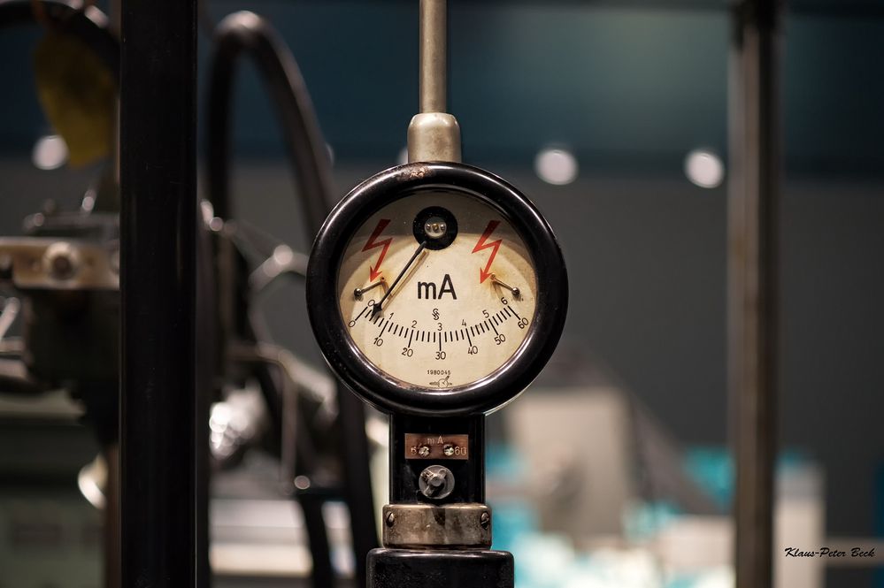 Ampere Meter Foto & Bild | industrie und technik, technik-details ...