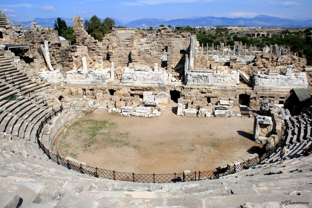 Amphit Theater ind Side. Foto & Bild | europe, turkey, sights ...