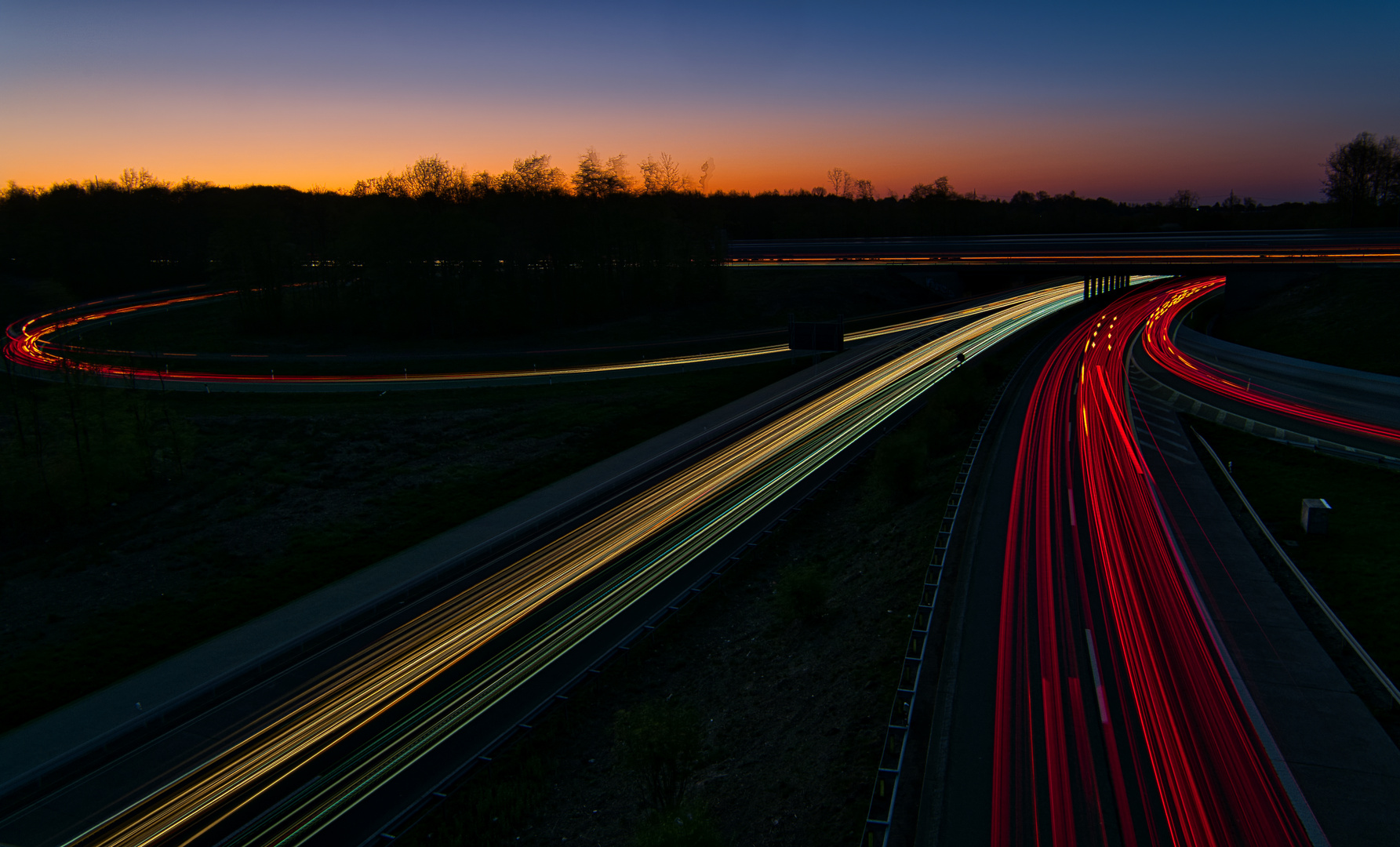 An der A43 Foto & Bild | technik und verkehr, straße, landschaft Bilder ...