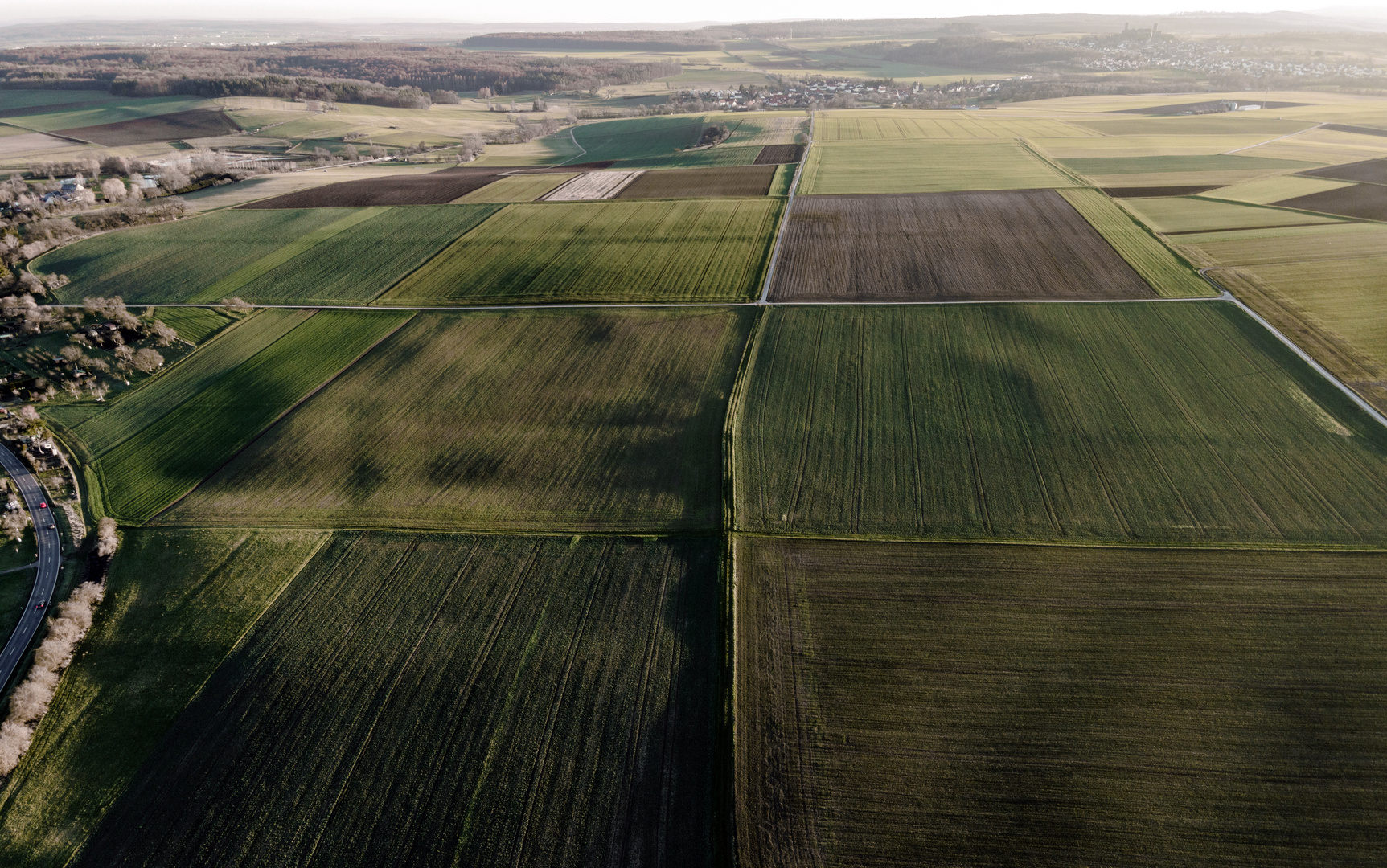 An der alten Römerstraße Foto & Bild | natur, landschaft, geschichte ...