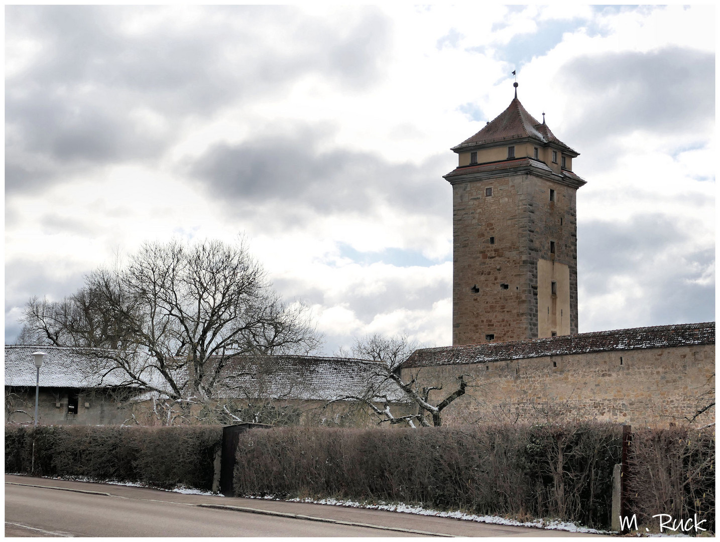 An der Stadtmauer von Rothenburg ob der Tauber im Februar 2023 Foto ...