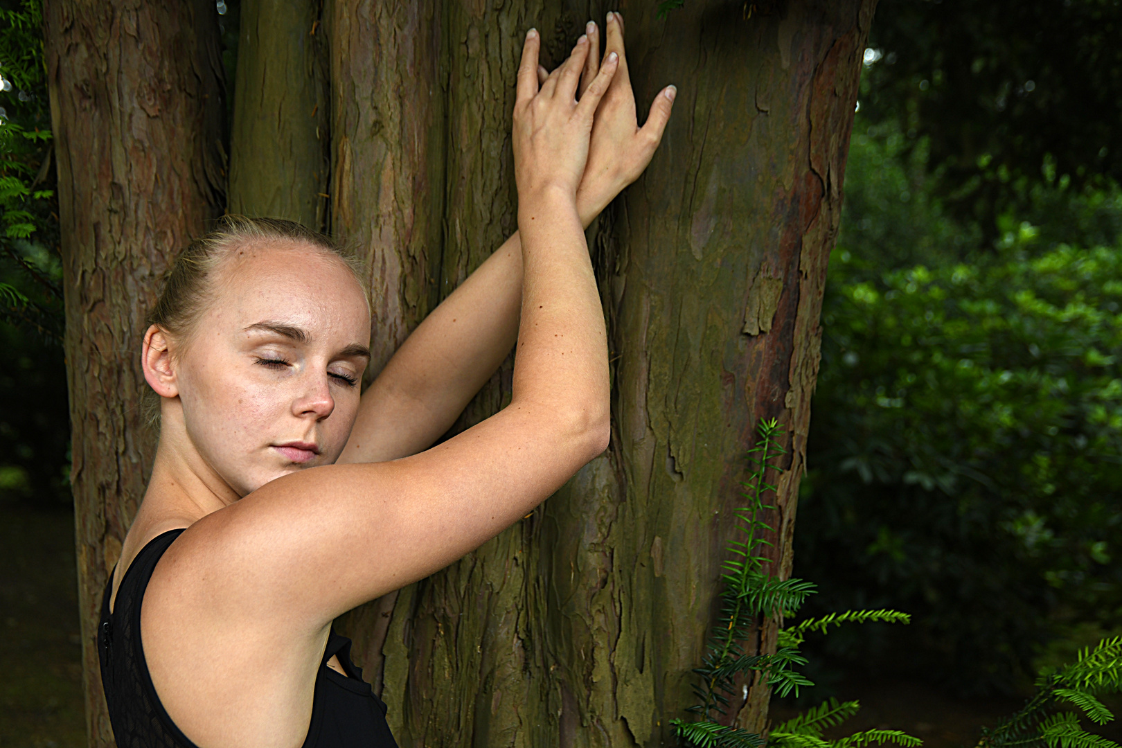 Angelehnt Foto & Bild | portrait, kunstfotografie & kultur, tanz Bilder auf fotocommunity