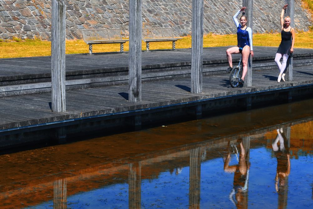 angelehnt gespiegelt Foto & Bild | menschen, kunstfotografie & kultur, projekte Bilder auf ...