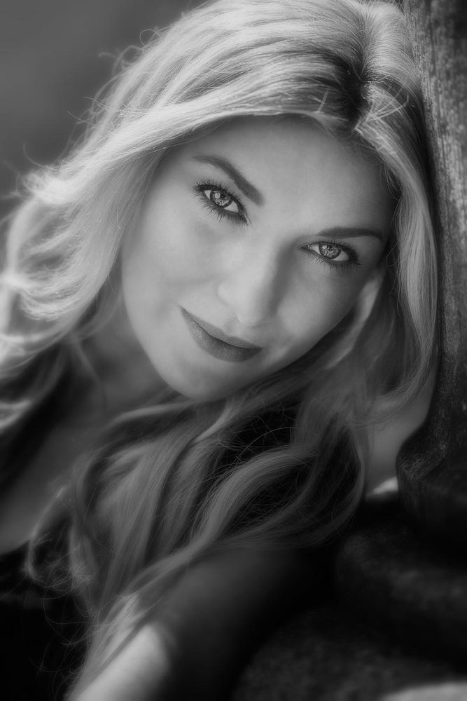 Angelina Foto & Bild | portrait, portrait frauen, outdoor Bilder auf fotocommunity