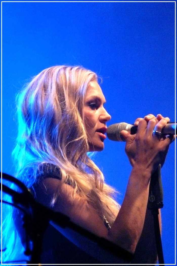 Anna Loos - Silly (3) Foto & Bild | kunstfotografie & kultur, musik ...