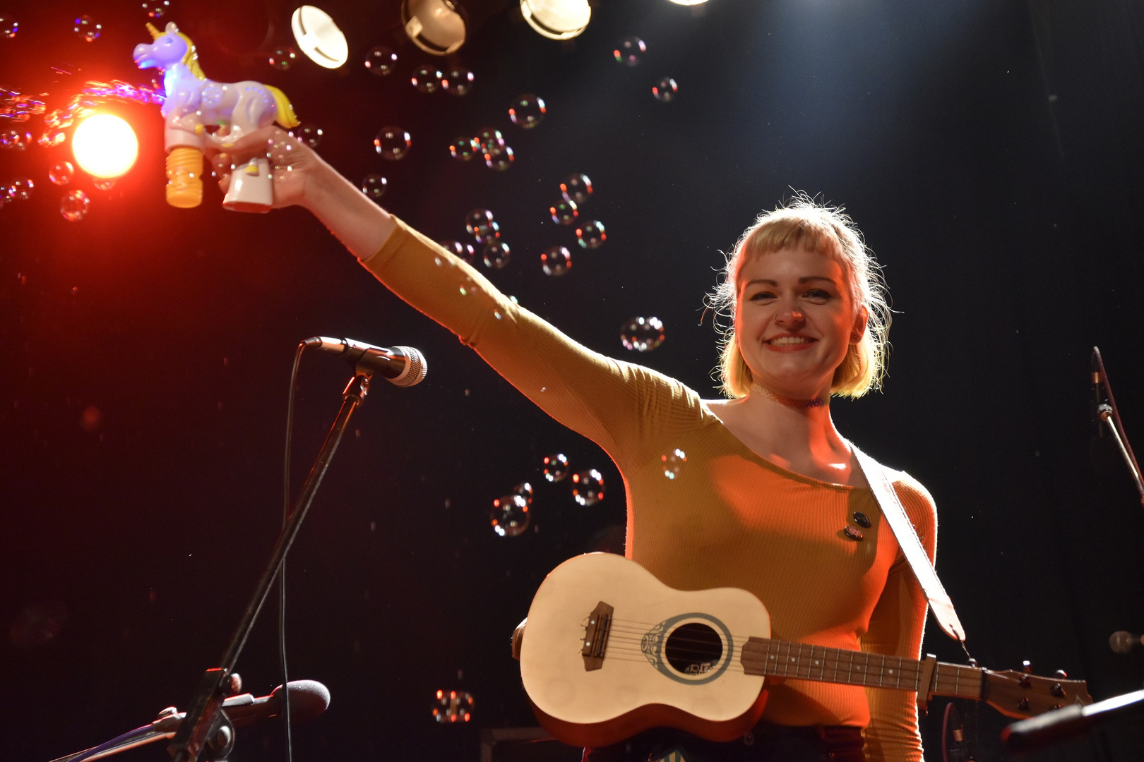 Anna Philoan Foto & Bild | konzert, portrait, nahaufnahme Bilder auf ...